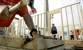 Succeed a construction business in Canada with real-estate projects